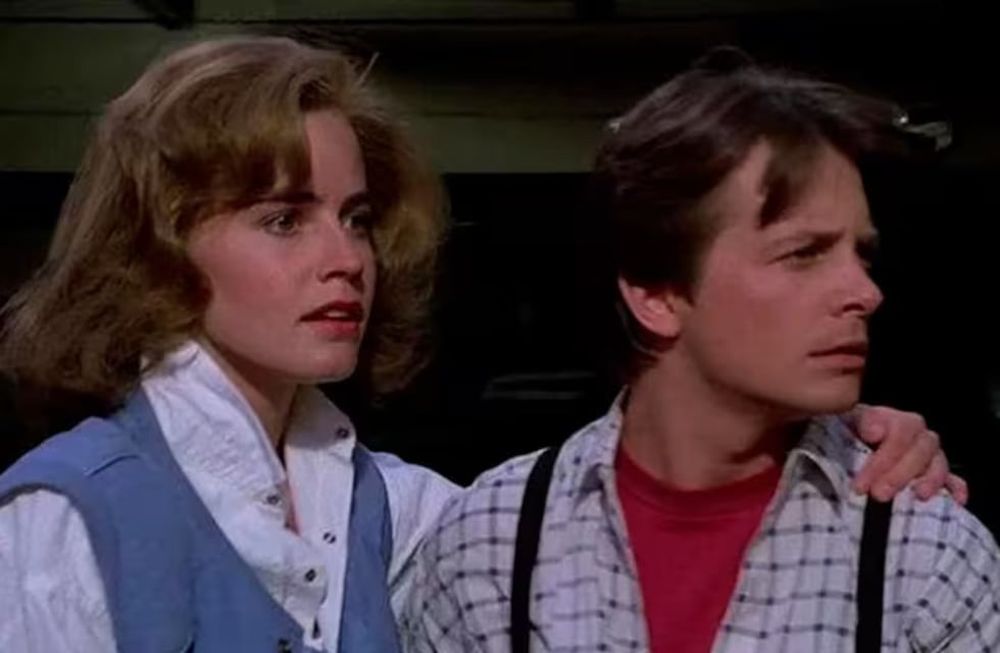 Así luce hoy Elisabeth Shue, la actriz que interpretó a la novia de Marty McFly en “Volver al ...