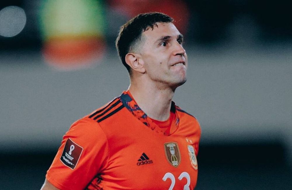 Sorpresa en la Selección Argentina: Dibu Martínez se queda afuera del ...