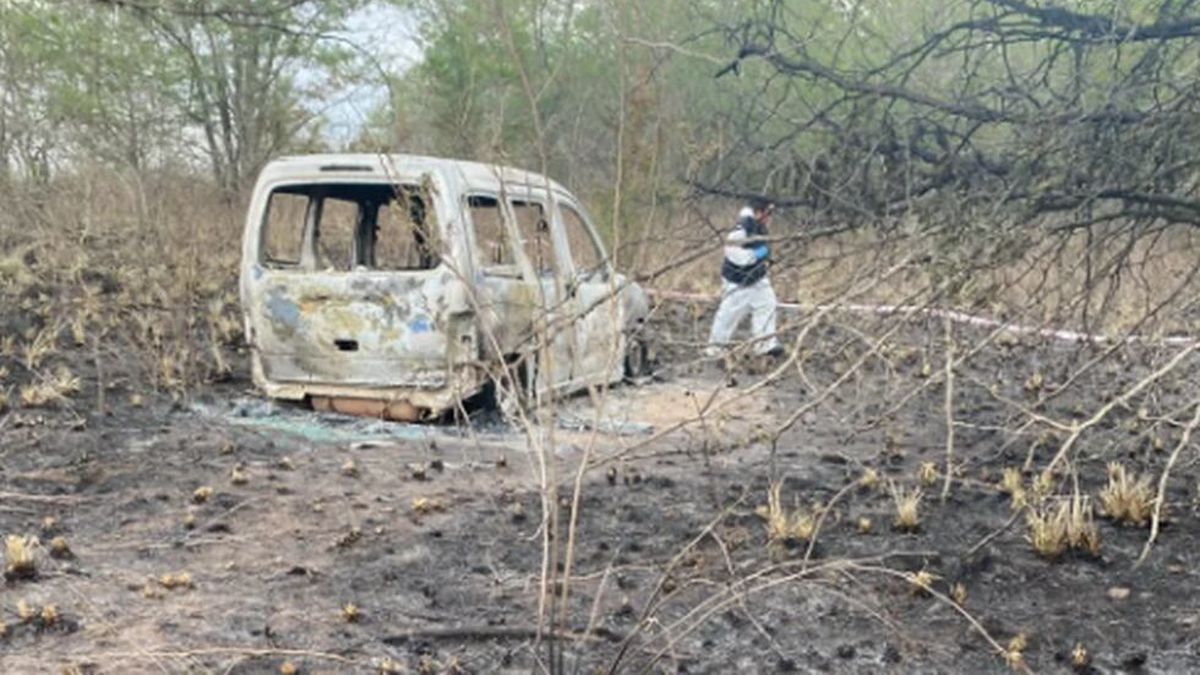 Misterio por los cuerpos calcinados en una camioneta: una pericia confirmó las edades de los ...