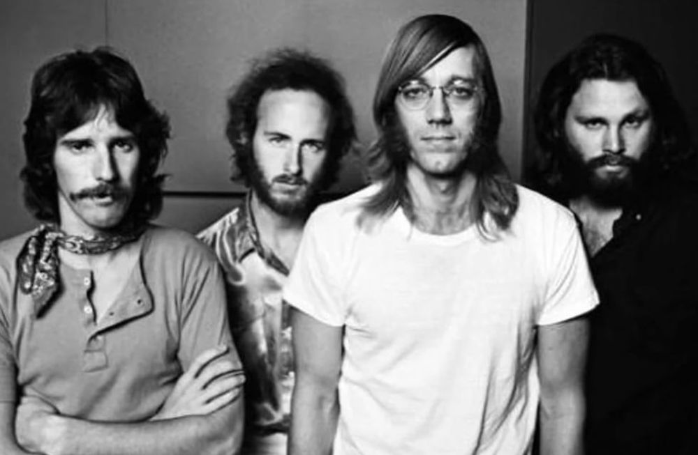 Muere Doug Lubahn, el bajista fantasma de The Doors