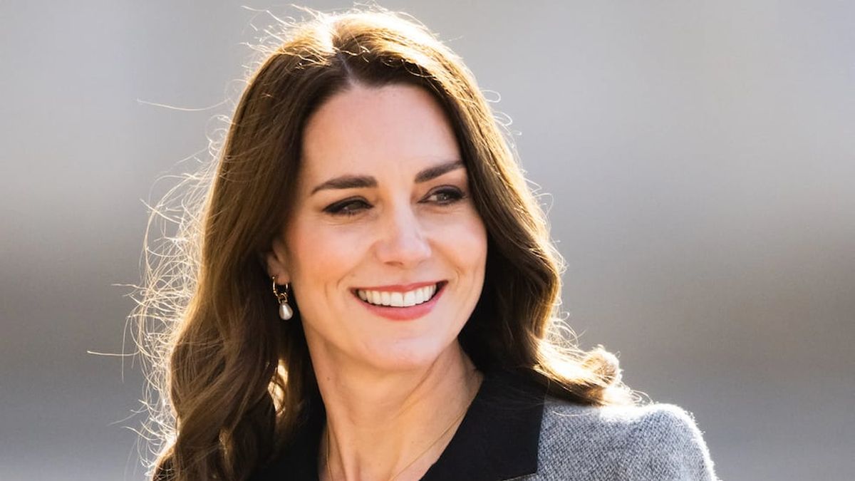 Kate Middleton, se rodeó de hombres en una prisión por un motivo ...