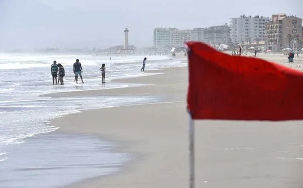 La prohibición que los argentinos ignoran en las playas de Chile y los ...