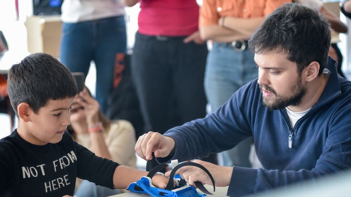 Banco Macro presentó su primer “Manotón”