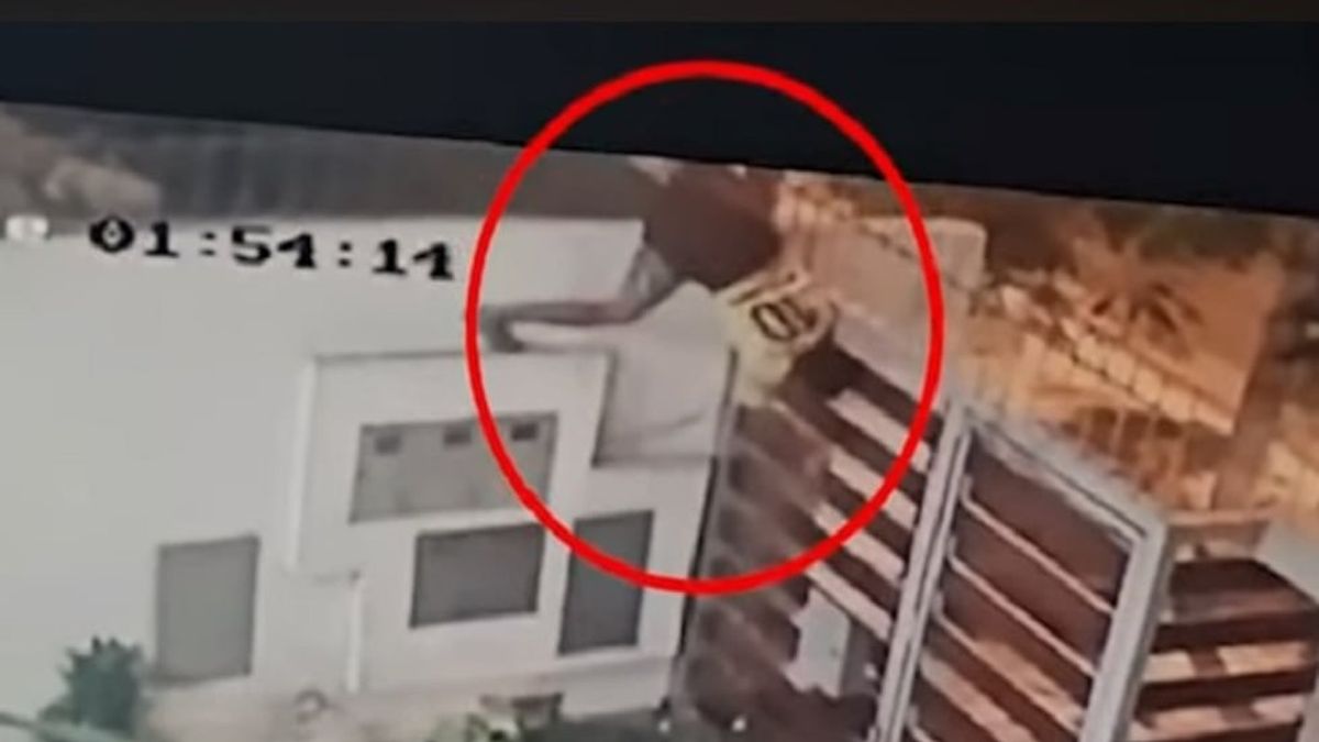 Video: un ladrón murió desangrado después de intentar robarse una ...