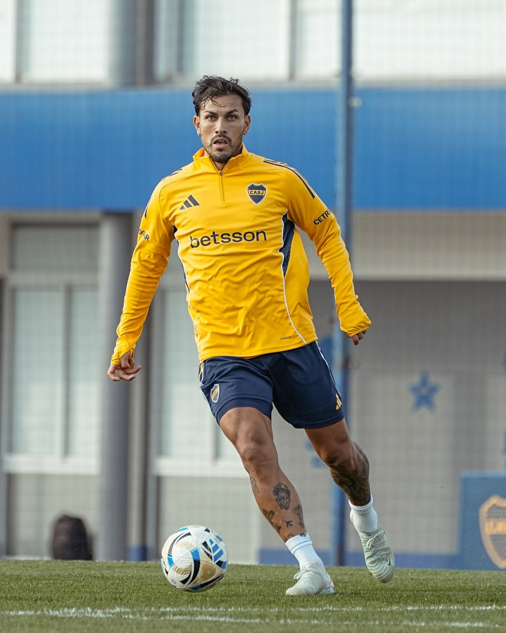 Leandro Paredes vuelve al ruedo: Russo lo incluyó en la lista para ...