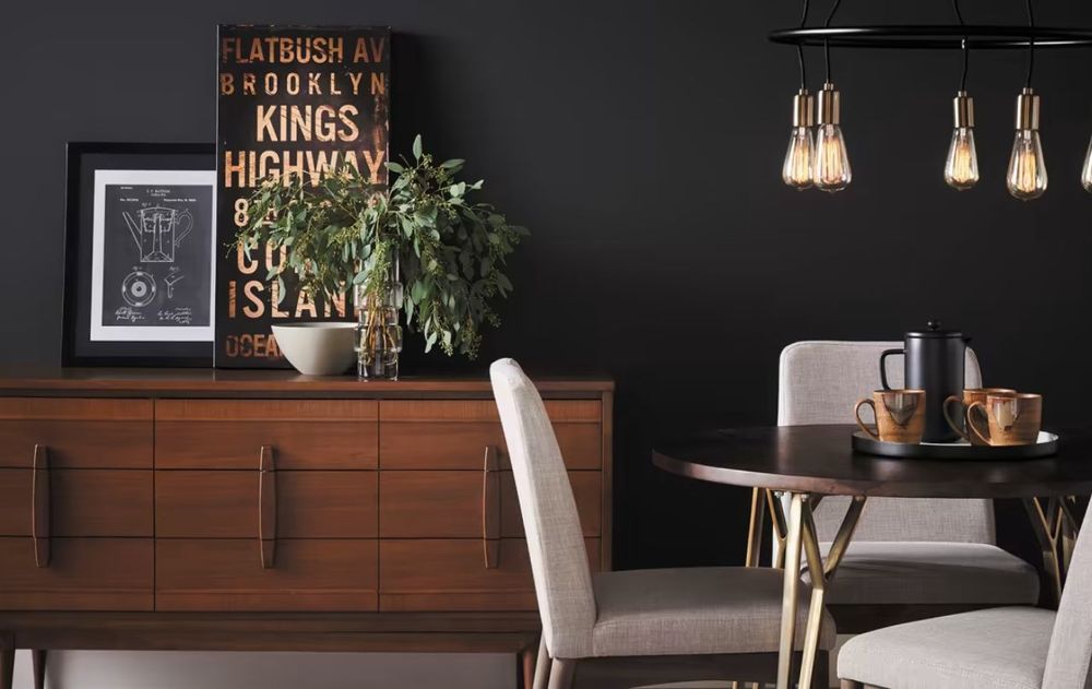 No es el gris: los 3 colores que hacen del interior del hogar un lugar más pequeño