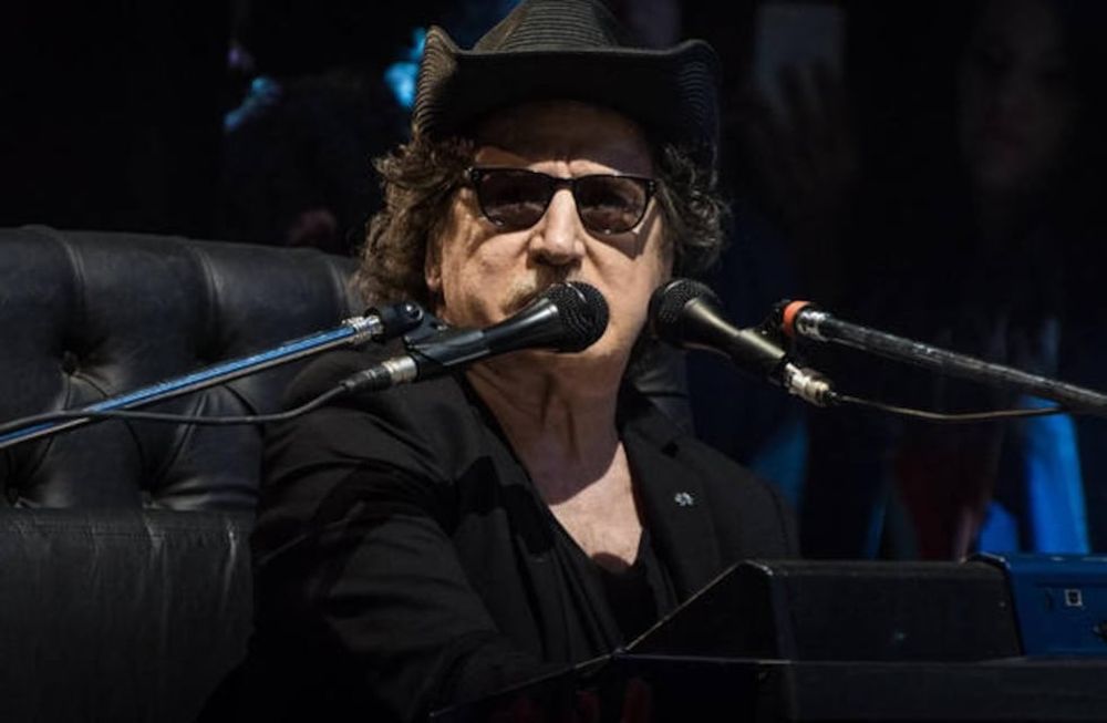 Curiosidades en #MVQN, el streaming de Los Andes: tres temas de Charly ...