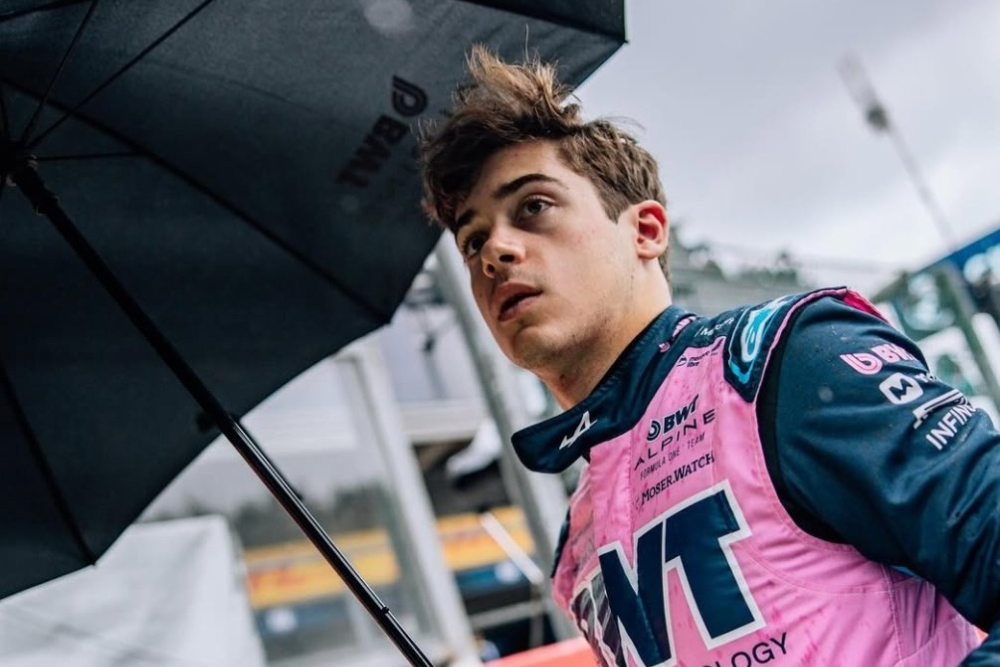 Franco Colapinto sin paz: la Fórmula 1 publicó la grilla de pilotos para el 2026 sin el ...