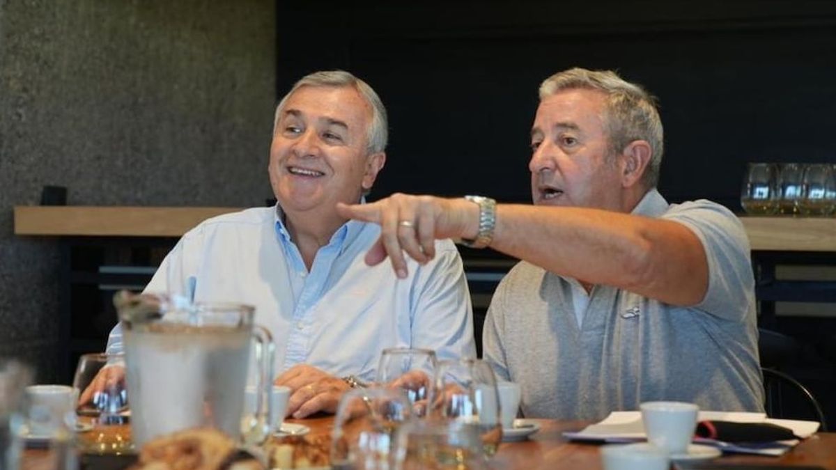 Cobos y Cornejo celebraron el triunfo el sucesor de Morales en Jujuy
