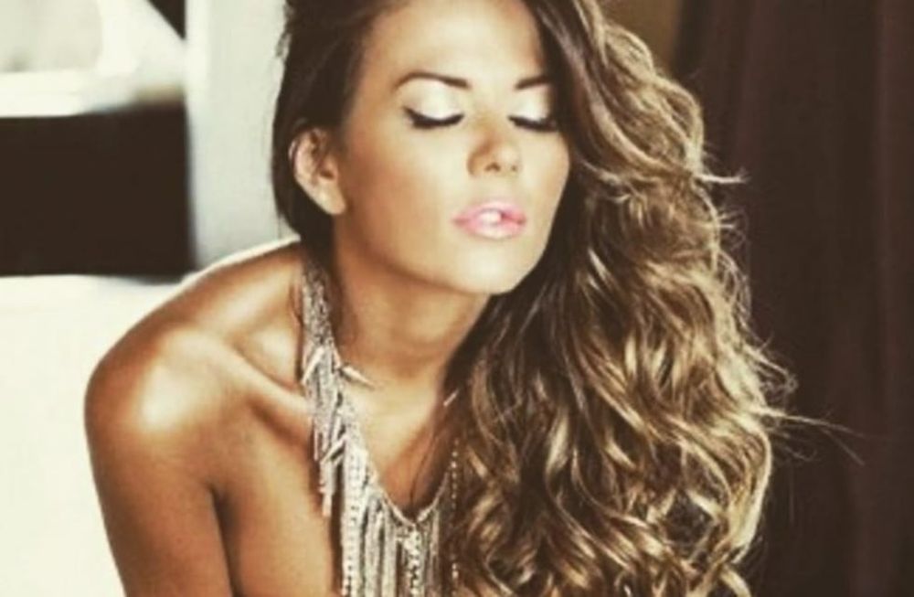 Vivita y coleando: dieron por muerta a Karina Jelinek y ella debió desmentirlo: “Me alargaron la ...