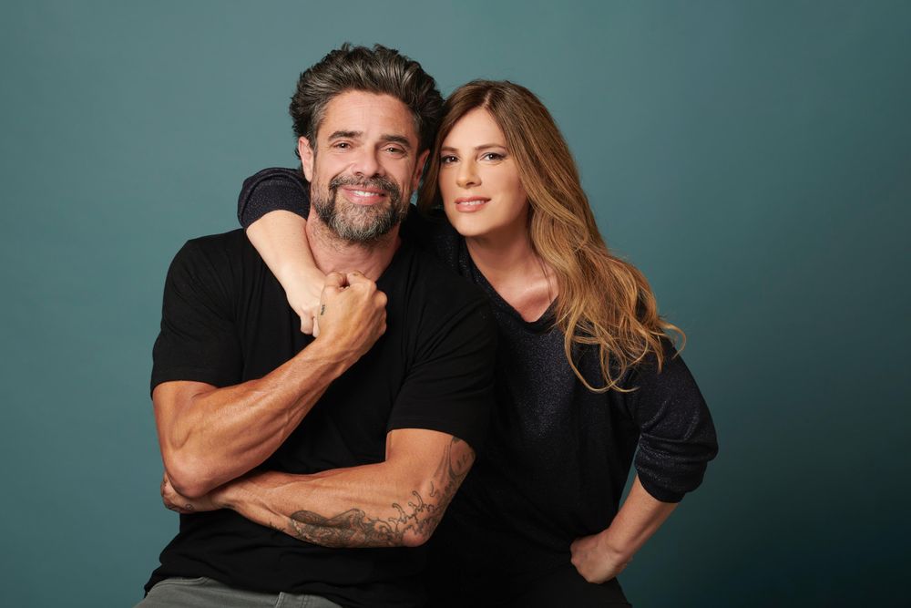 Luciano Castro llega con el premiado unipersonal Caer (y levantarse) al Teatro Plaza