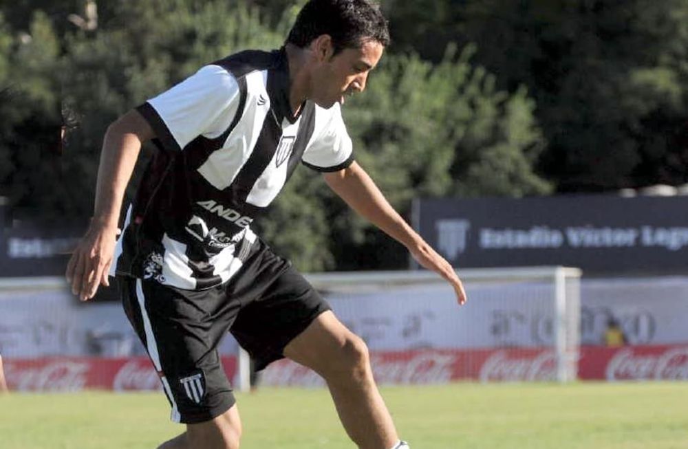 El Lobo creyó en Jesús y se trepó a la punta