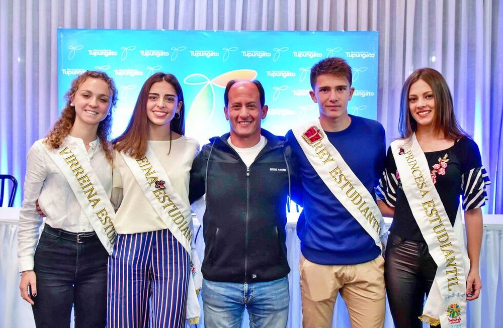 Sech, el artista internacional del momento y V-One estarán en Tupungato ...