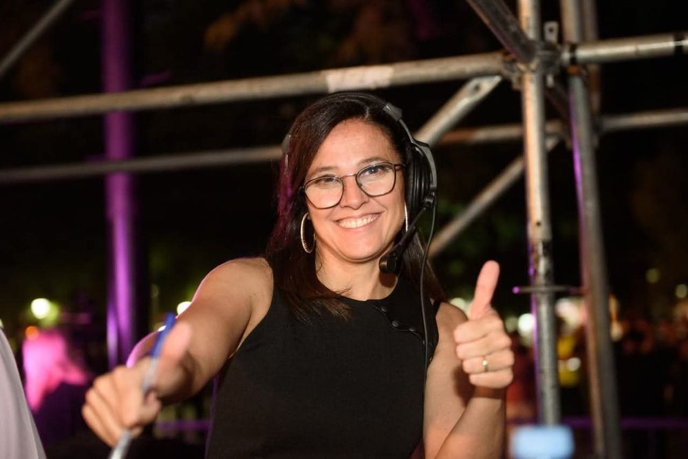 Iporn yv her images are 1000% genuine and fall short of