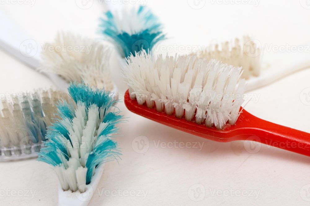 Reciclaje: guardá los cepillos de dientes viejos y transformalo en un ...