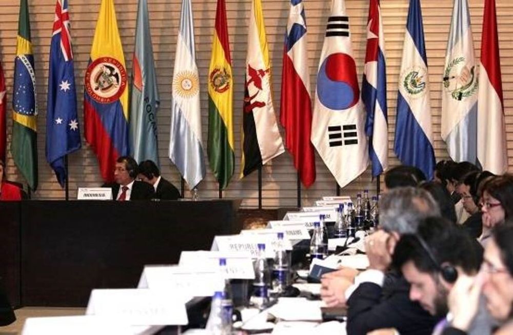 Calidad democrática de América Latina similar a la de Asia