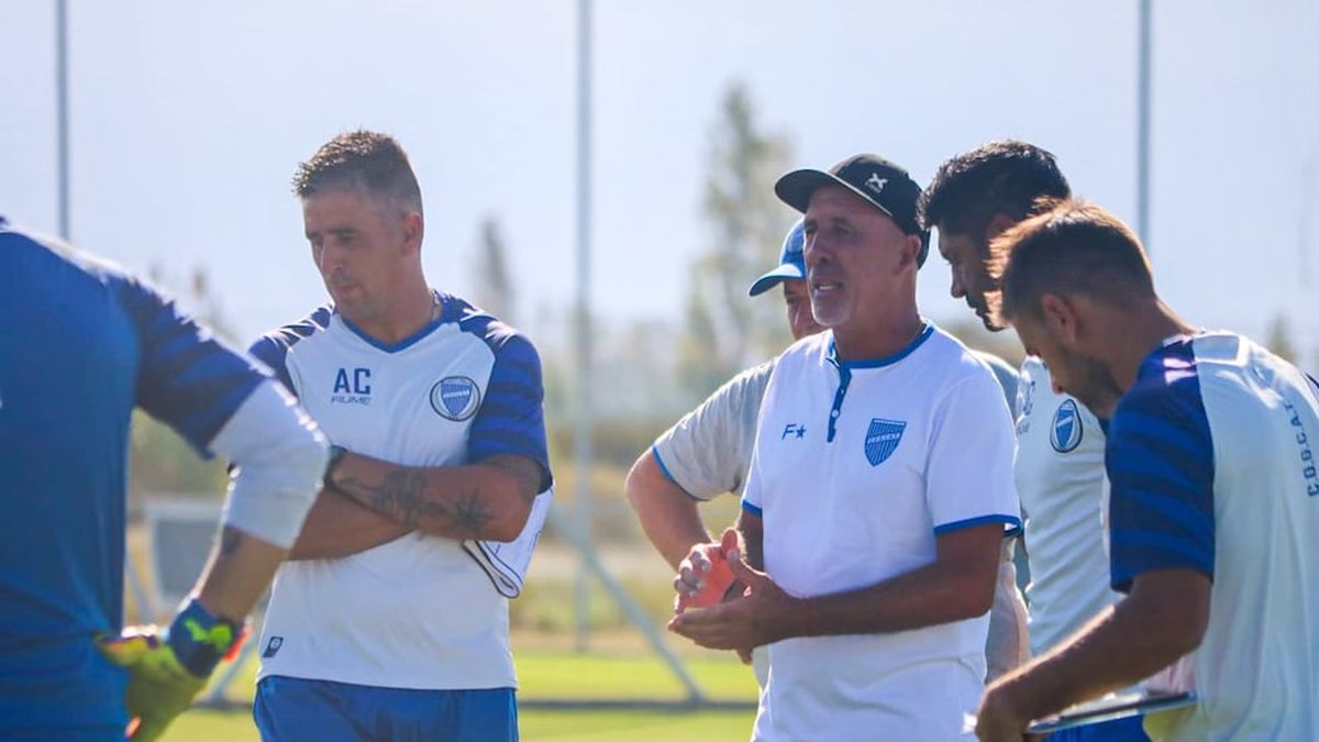 Es oficial: Godoy Cruz confirmó que Diego Flores dejó de ser el entrenador