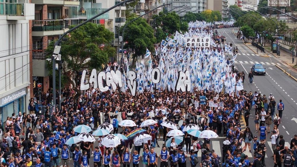 Las fotos de la marcha de La Cámpora por el 24 de marzo